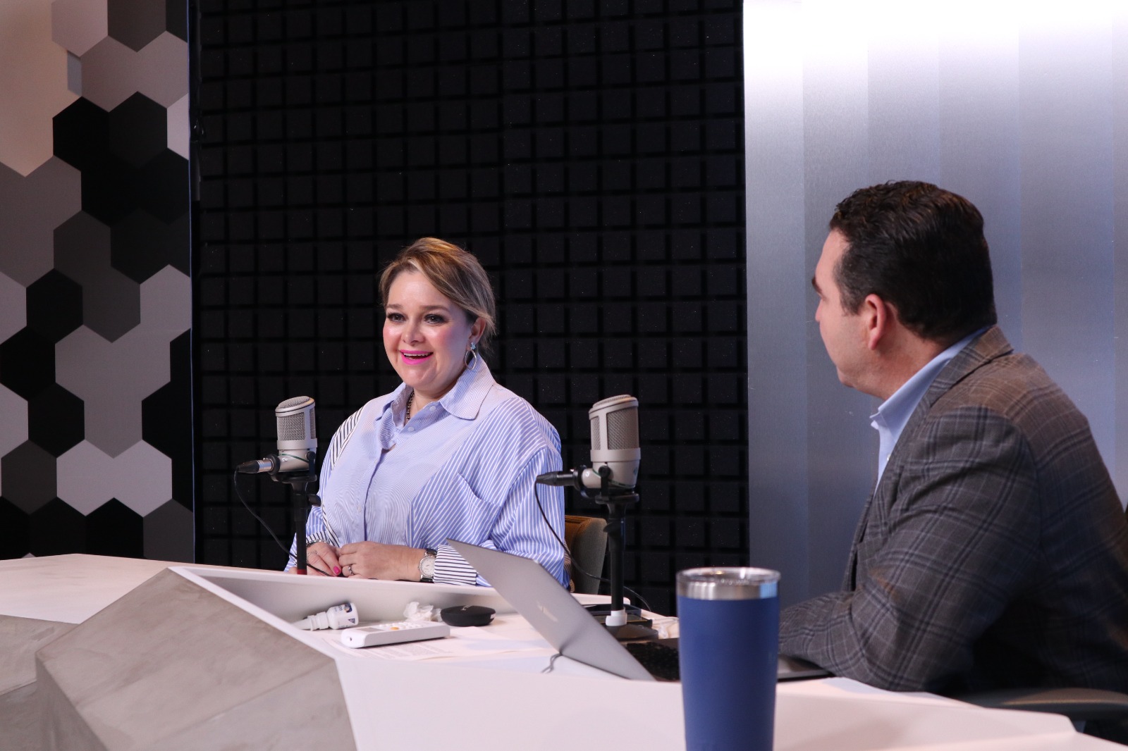 ¡Dona agua a quien tiene sed! DIF Sinaloa invita a sumarse al Aquatón ...