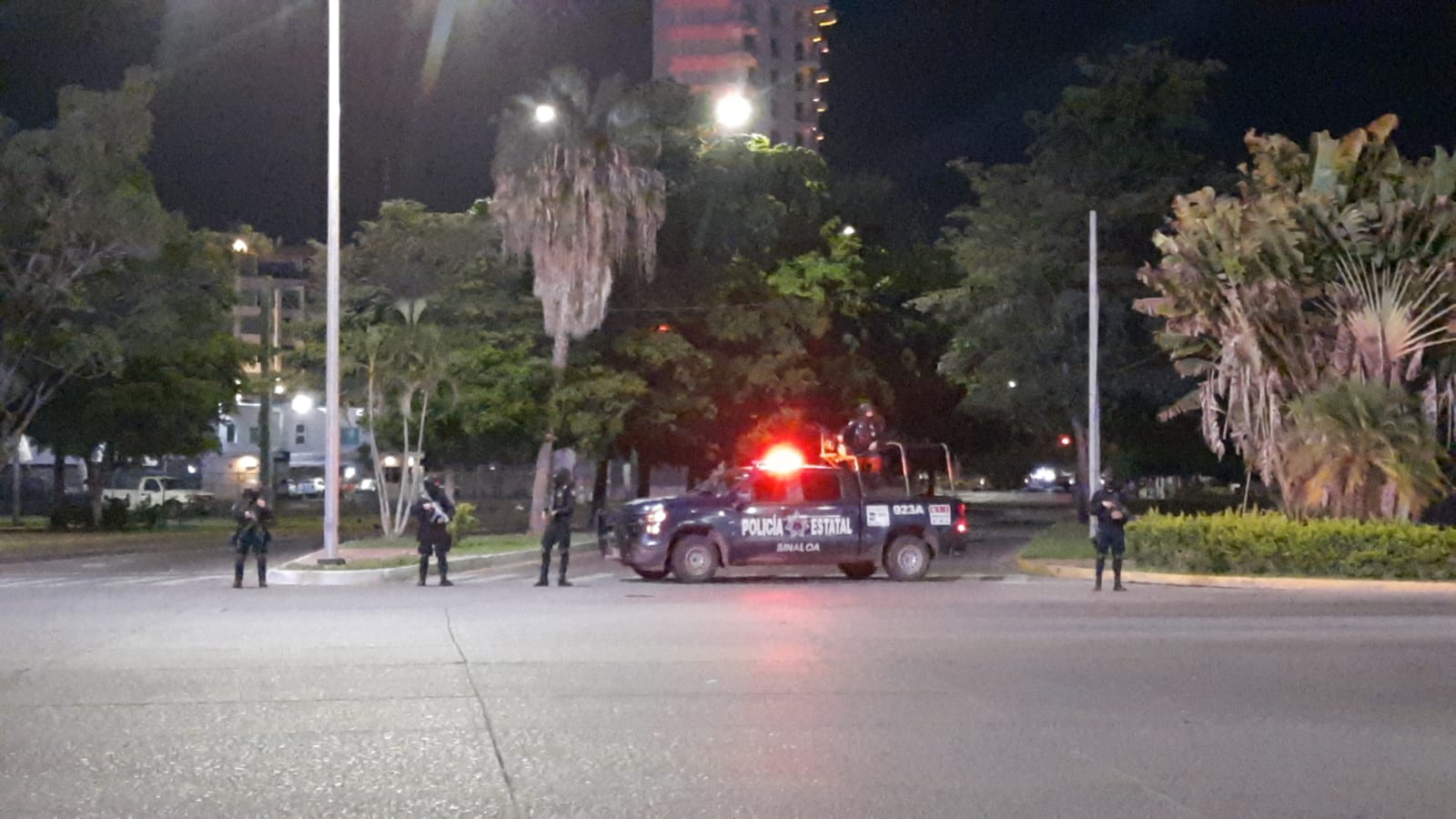 Tras reporte de gente armada en hotel del sector Tres Ríos en Culiacán ...