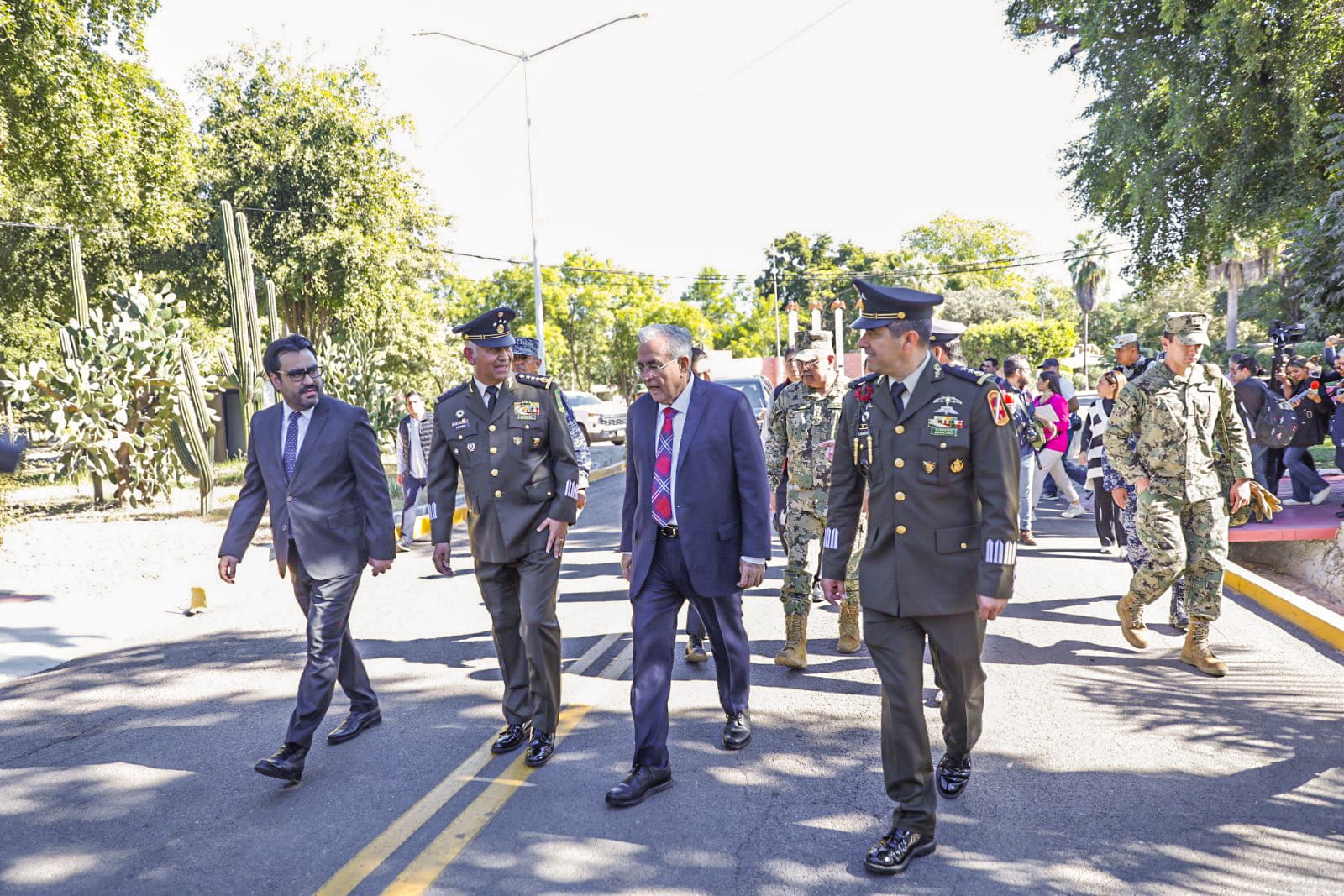 Rinde protesta el General Alfredo Salgado Vargas como comandante de la ...