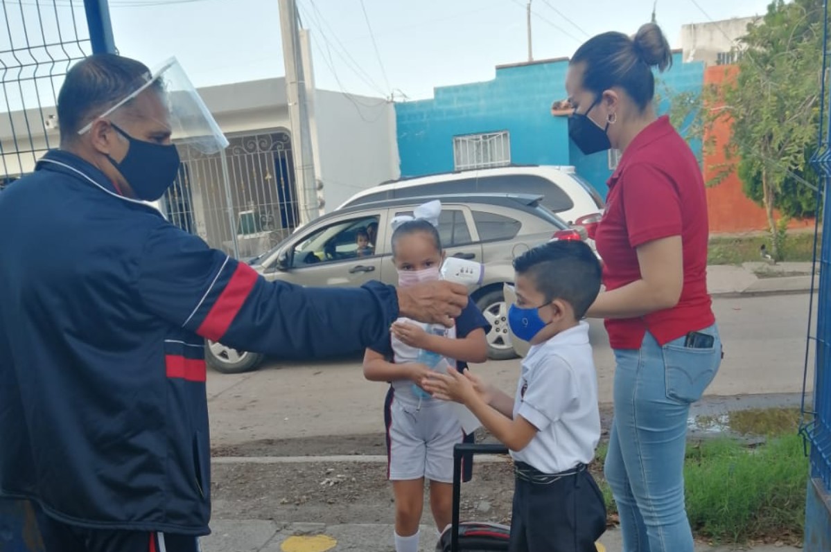 Detecta la SEPyC a escuelas donde negaban clases a niños sin cubrebocas ...