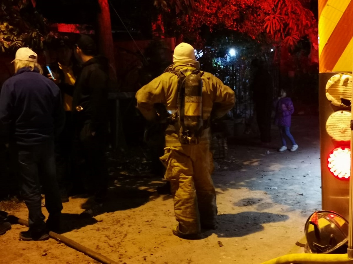Arde vivienda en la colonia Tabachines 2, en Los Mochis | Los Noticieristas