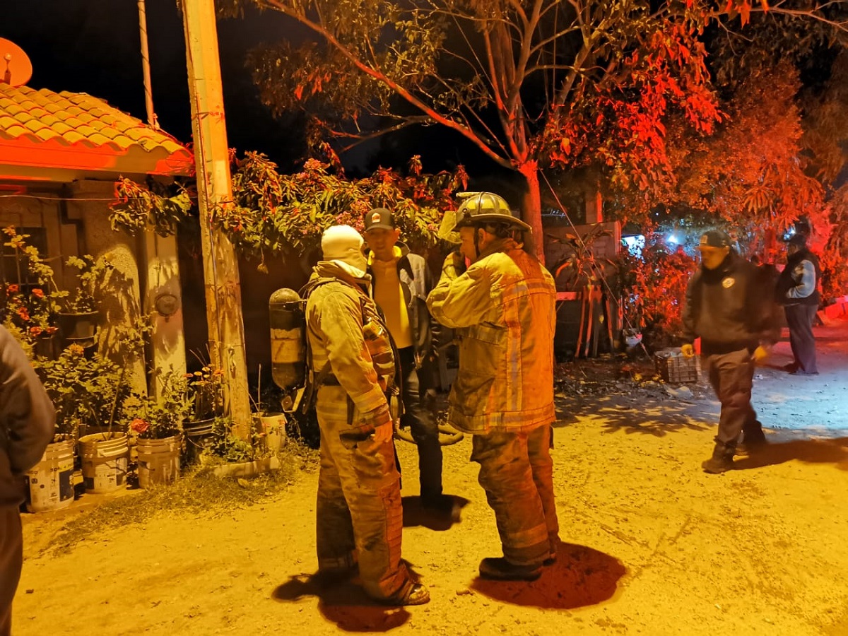 Arde vivienda en la colonia Tabachines 2, en Los Mochis | Los Noticieristas